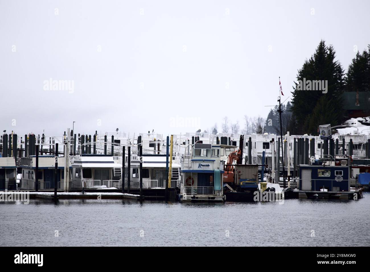 Shuswap area hi-res stock photography and images - Alamy