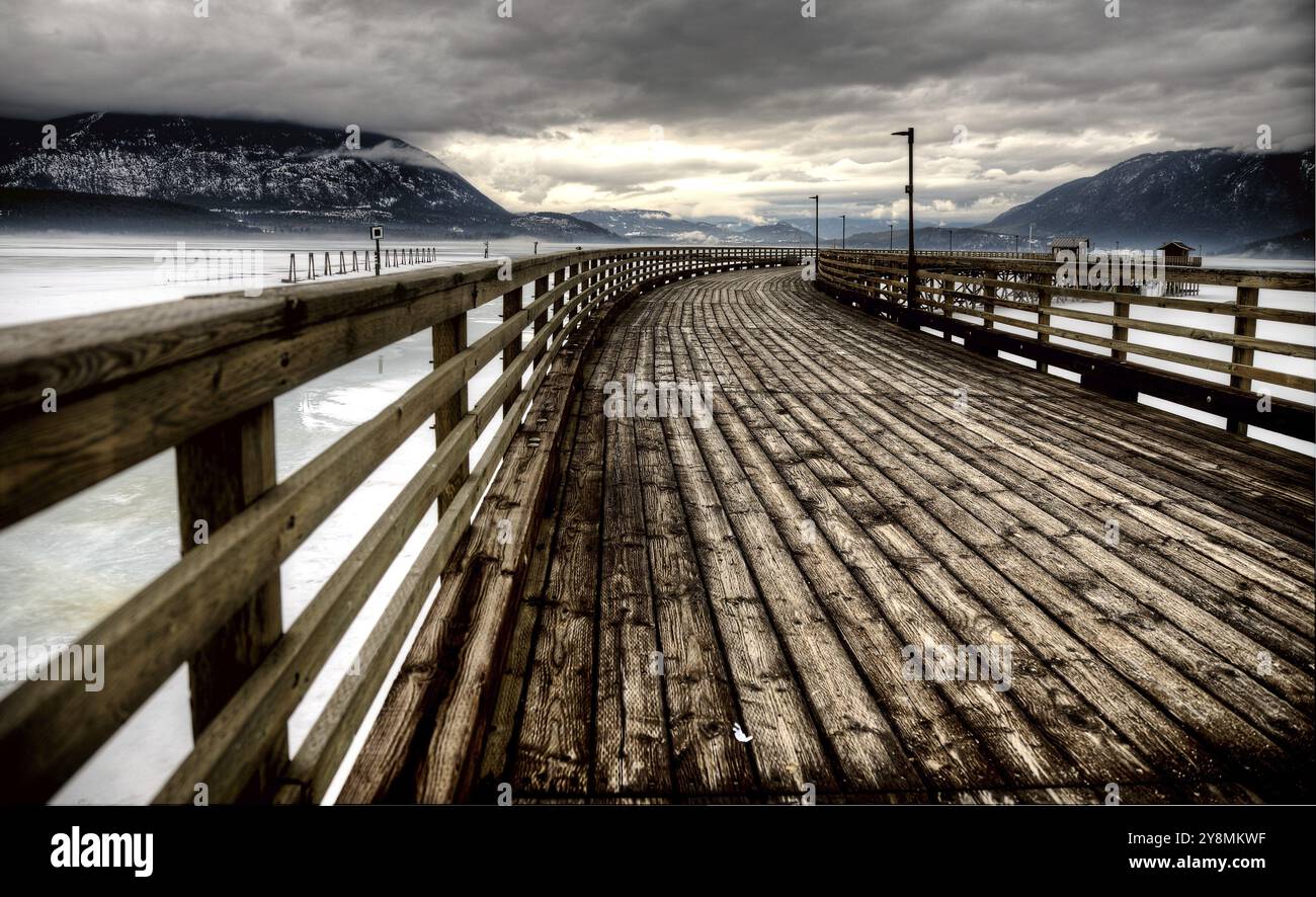 Salmon Arm British Columbia Shuswap Lakes and tourism Stock Photo - Alamy