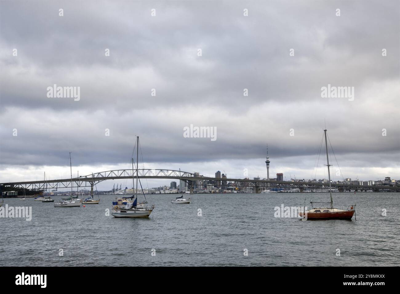 Auckland Neuseeland Stadtansicht Harbour Bridge Stock Photo - Alamy