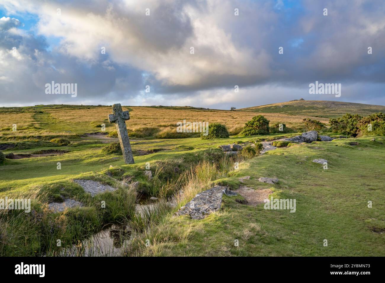 Old stone cross at Windy post Dartmoor Devon Stock Photo - Alamy