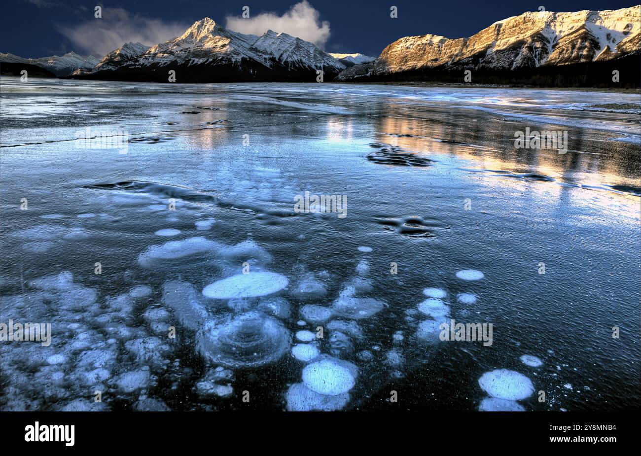 Abraham Lake Winter Ice formations bubbles design Stock Photo - Alamy
