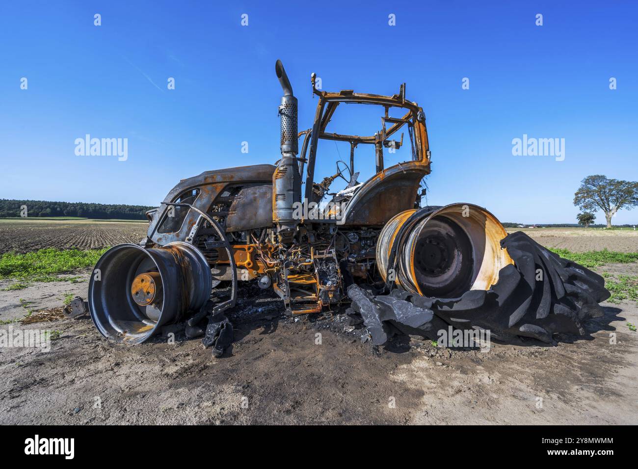 Burnt farmlands hi-res stock photography and images - Alamy