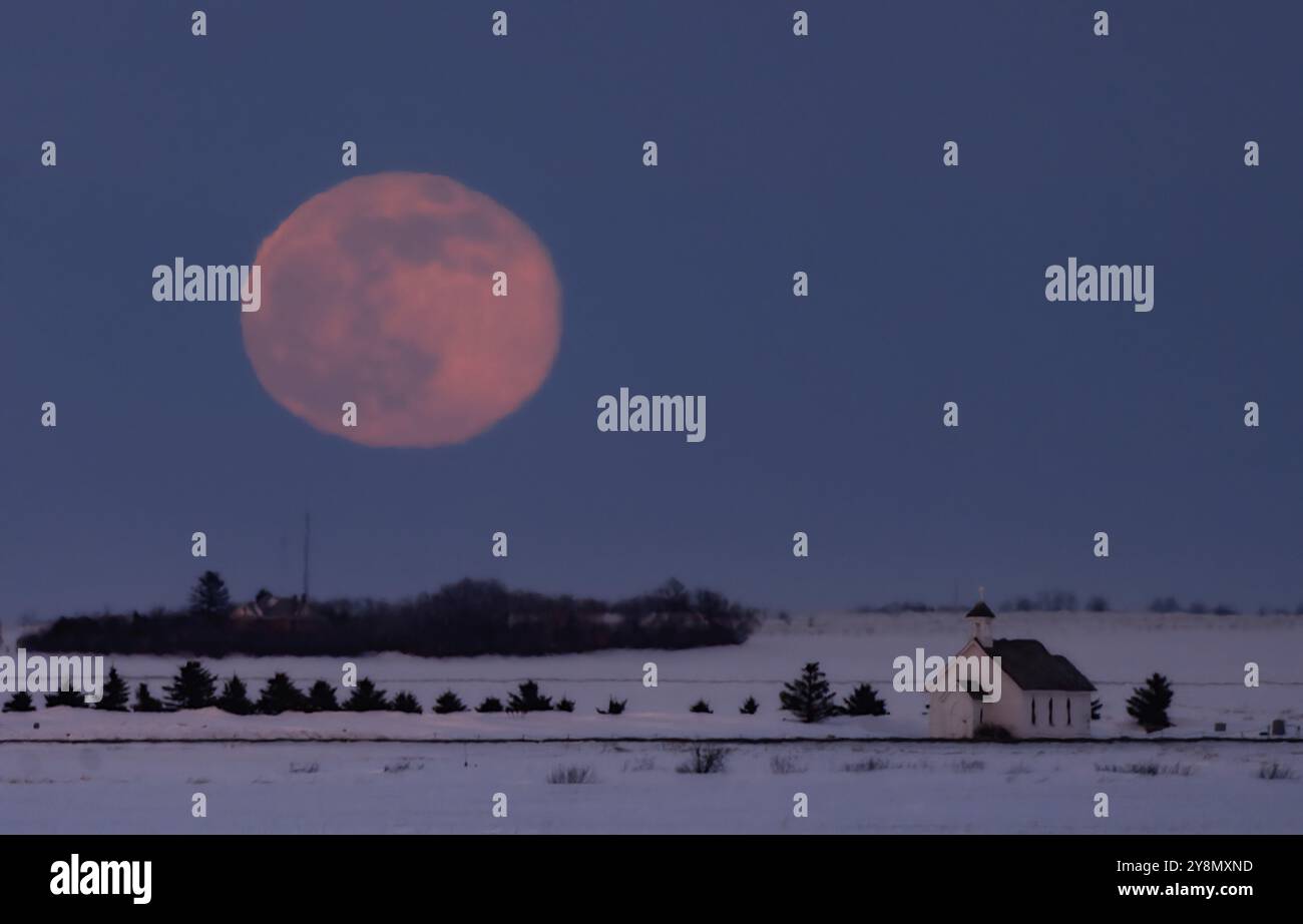 Blizzard [prairies winter storm] hi-res stock photography and images ...