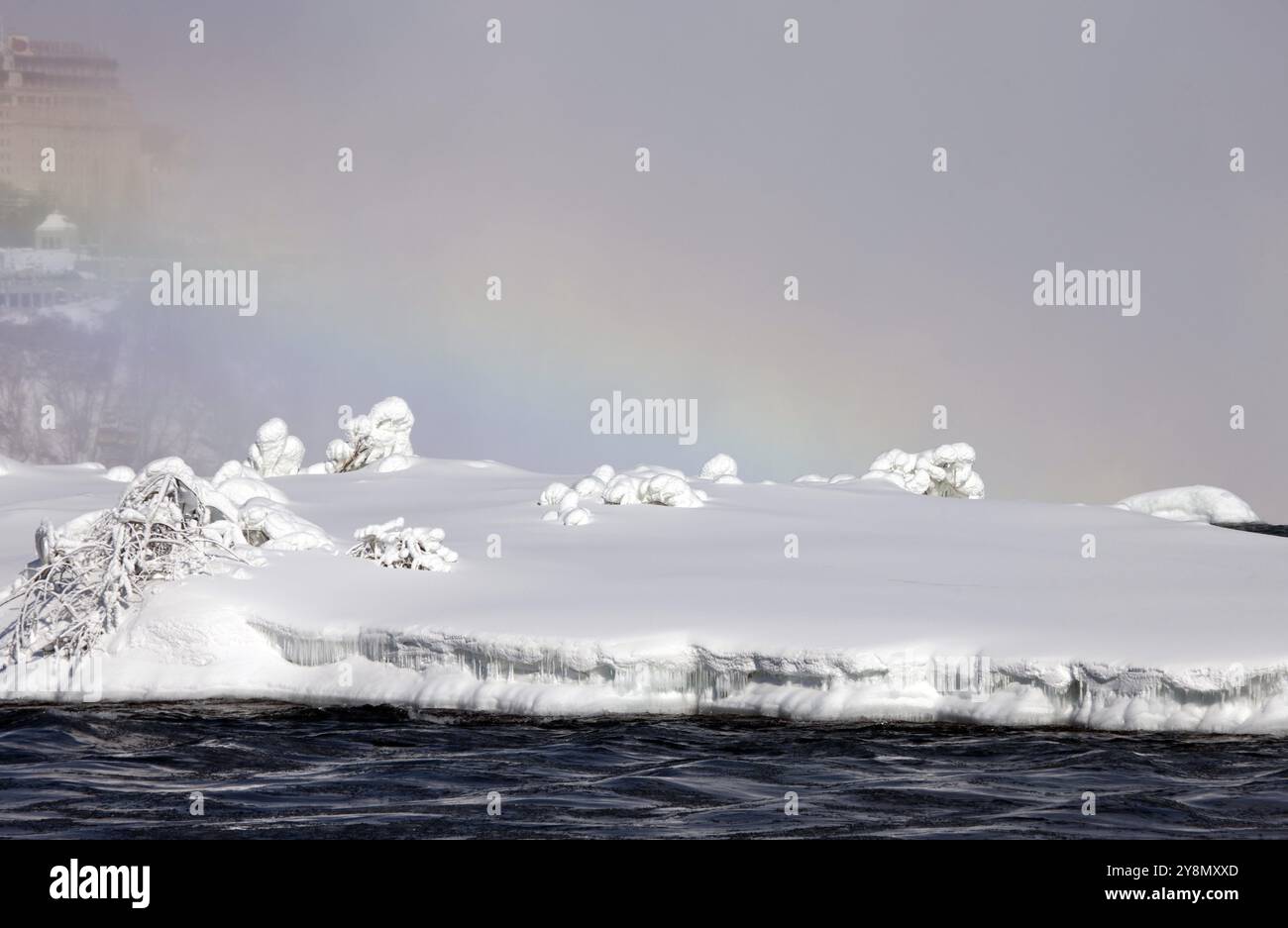 Winter Niagara Falls frozen snow and ice Stock Photo - Alamy