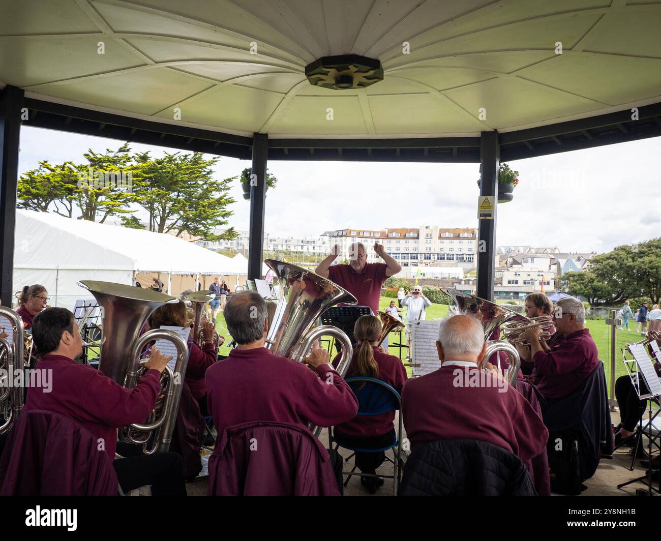 Conductor leading a band hi-res stock photography and images - Alamy