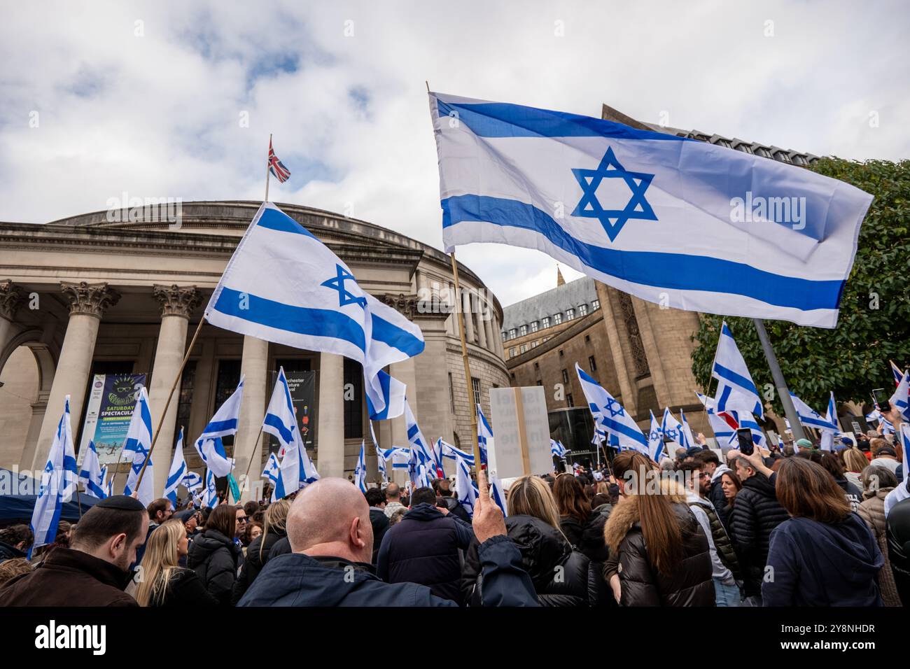 Manchester, UK. 6th Oct 2024. Manchester Stands with Israel march and ...