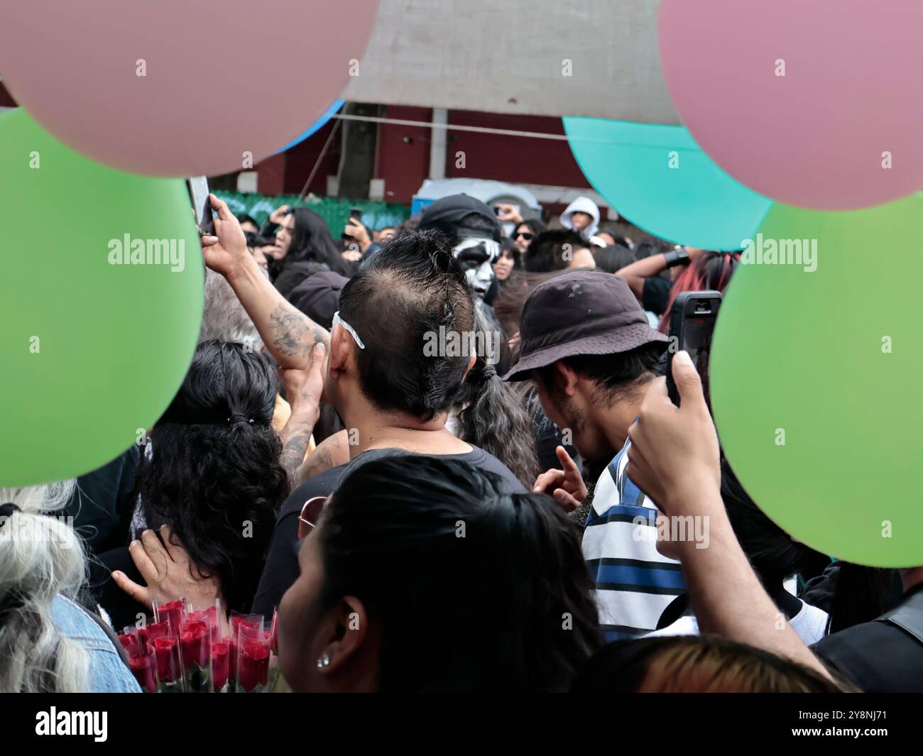 The Tianguis Cultural del Chopo celebrates 44 years of existence and ...