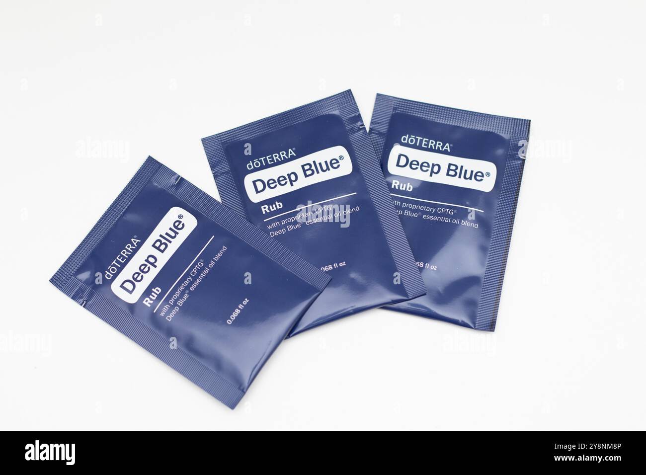 Doterra hi-res stock photography and images - Alamy