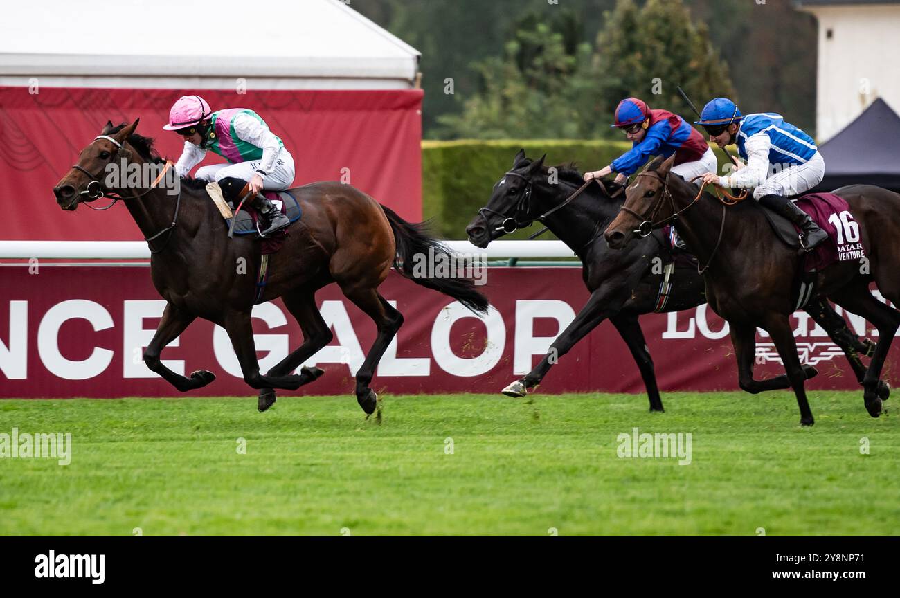 Paris , France. Sunday 6th October 2024. Bluestocking and jockey Rossa ...