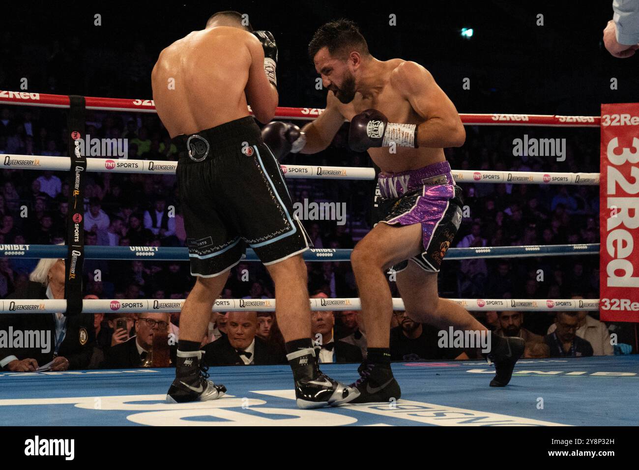 Liverpool, UK. 05th Oct, 2024. Nick Ball vs Ronny Rios - Saturday 5th ...