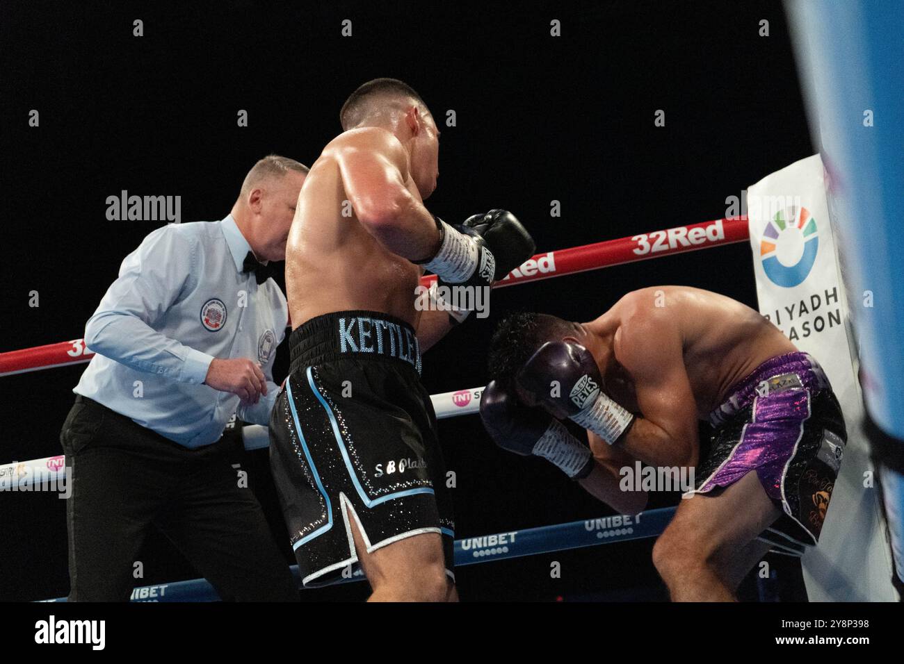 Liverpool, UK. 05th Oct, 2024. Nick Ball vs Ronny Rios - Saturday 5th ...