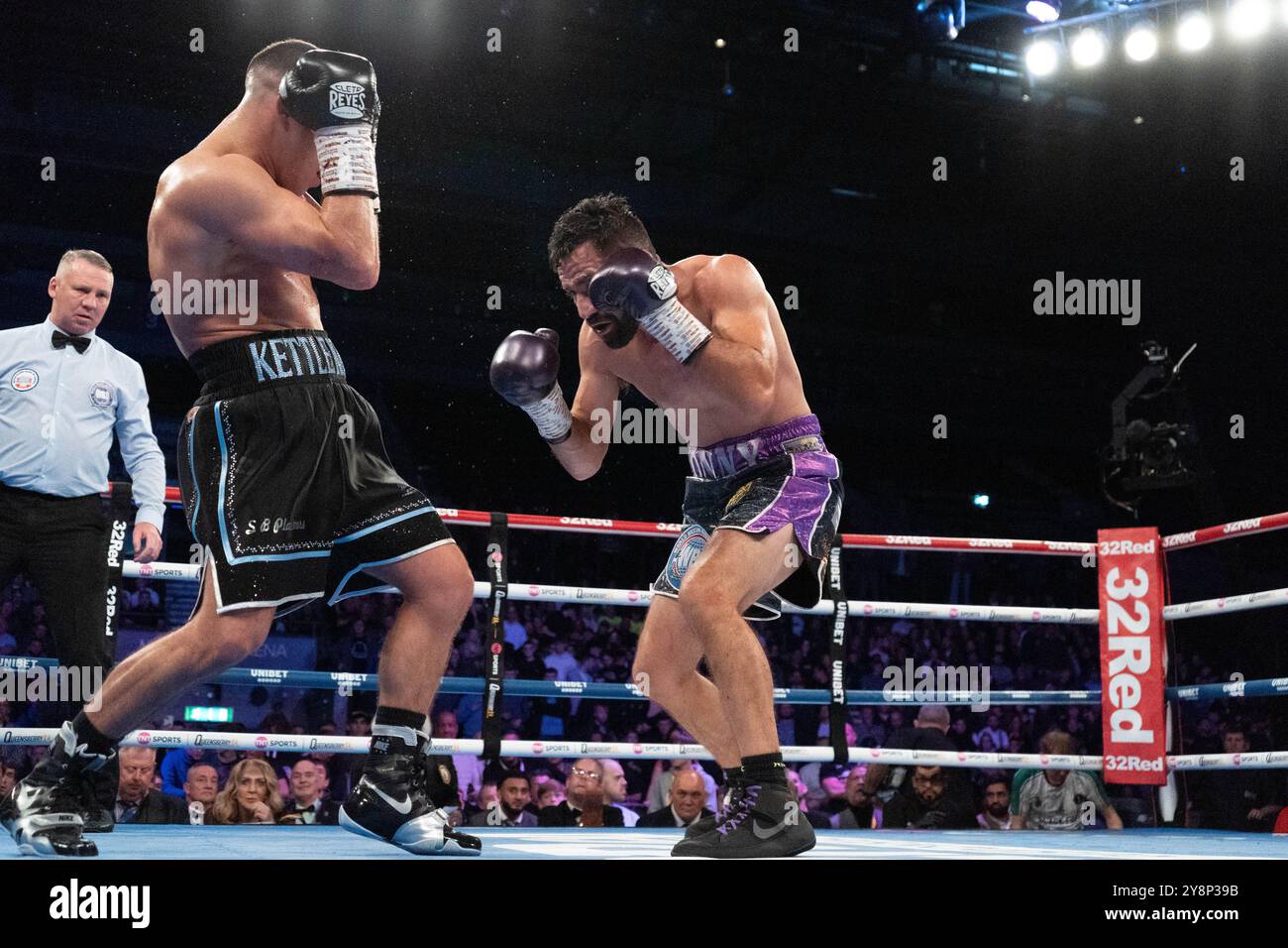 Liverpool, UK. 05th Oct, 2024. Nick Ball vs Ronny Rios - Saturday 5th ...