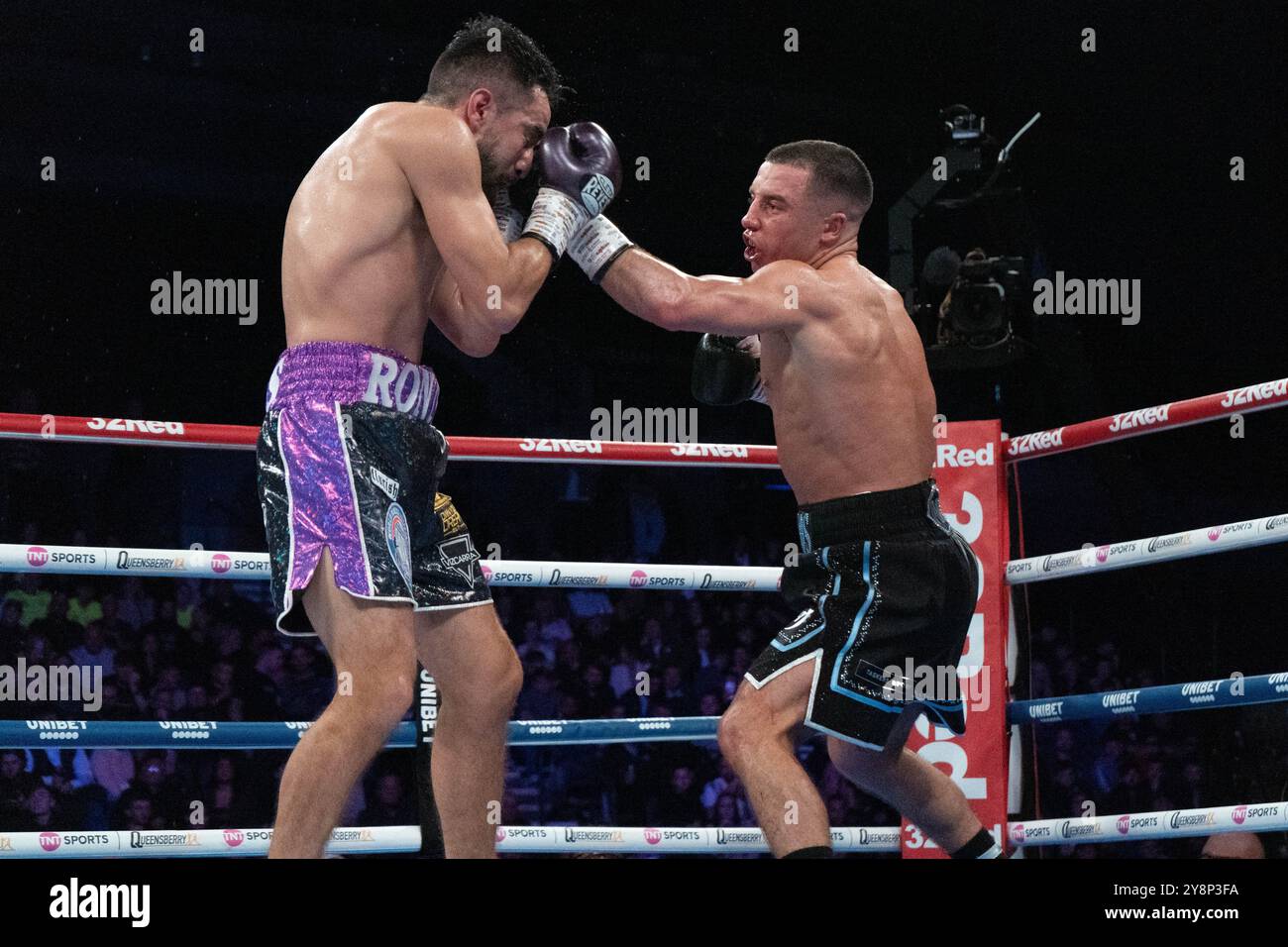 Liverpool, UK. 05th Oct, 2024. Nick Ball vs Ronny Rios - Saturday 5th ...