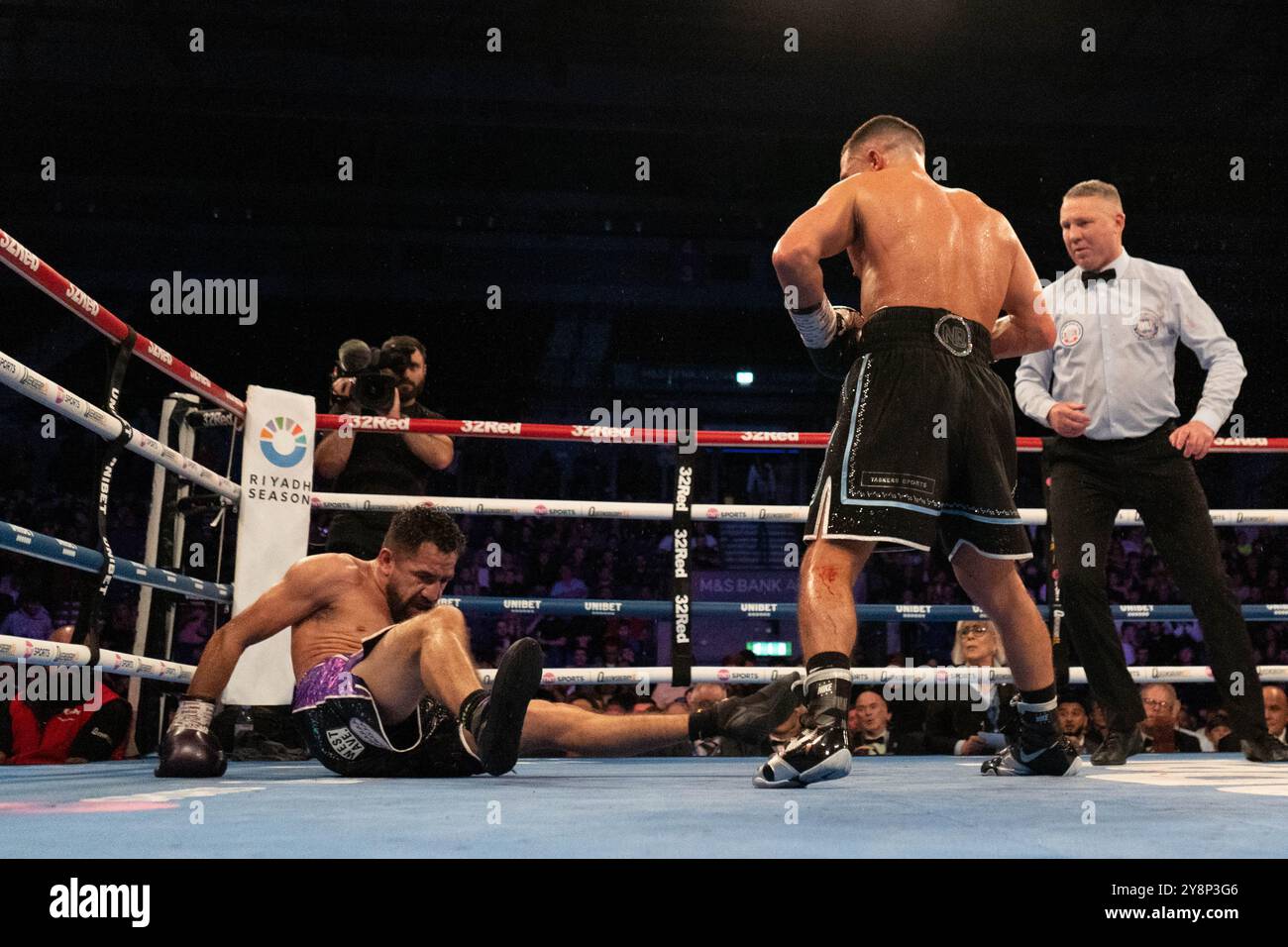 Liverpool, UK. 05th Oct, 2024. Nick Ball vs Ronny Rios - Saturday 5th ...