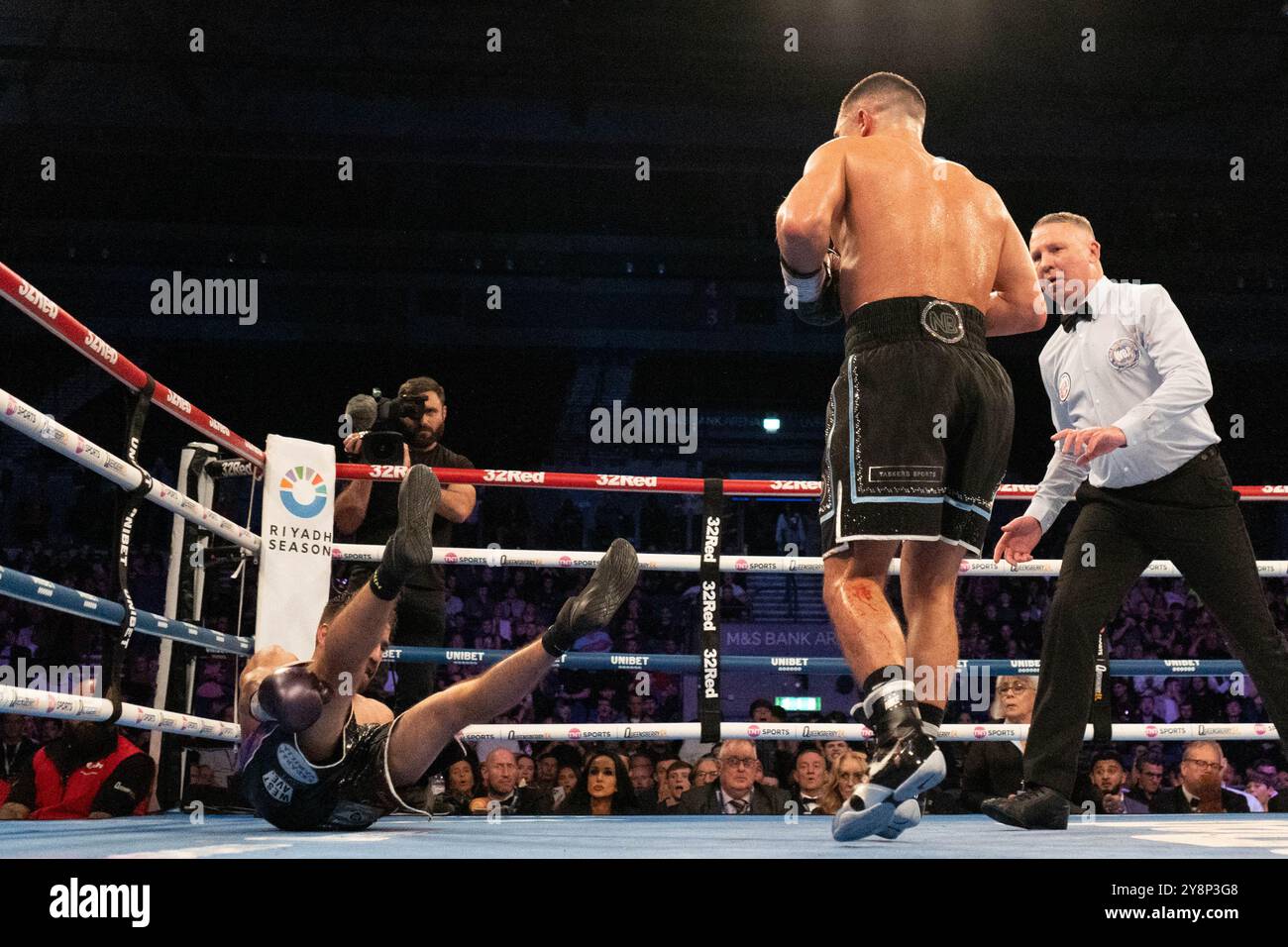 Liverpool, UK. 05th Oct, 2024. Nick Ball vs Ronny Rios - Saturday 5th ...