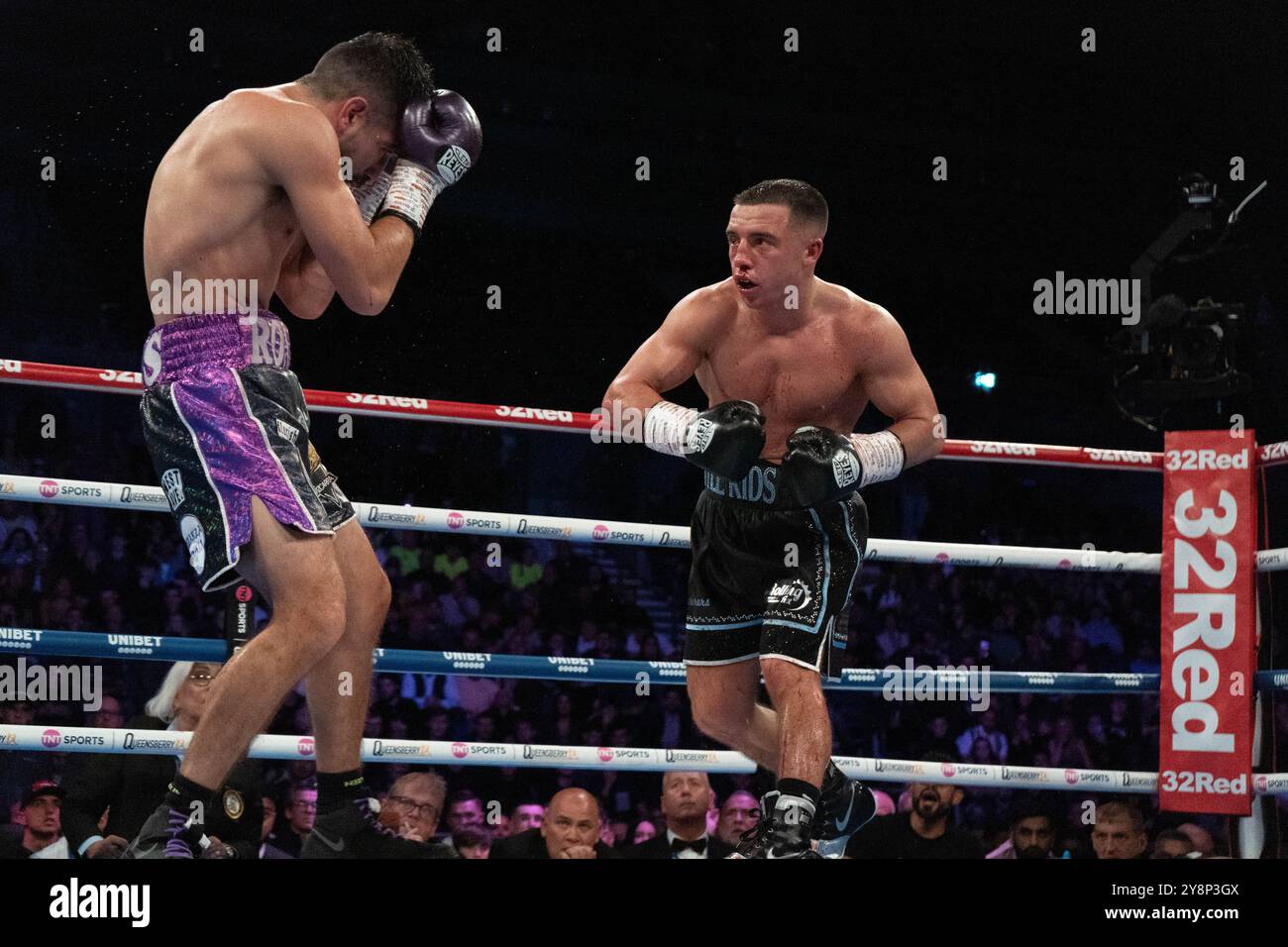 Liverpool, UK. 05th Oct, 2024. Nick Ball vs Ronny Rios - Saturday 5th ...