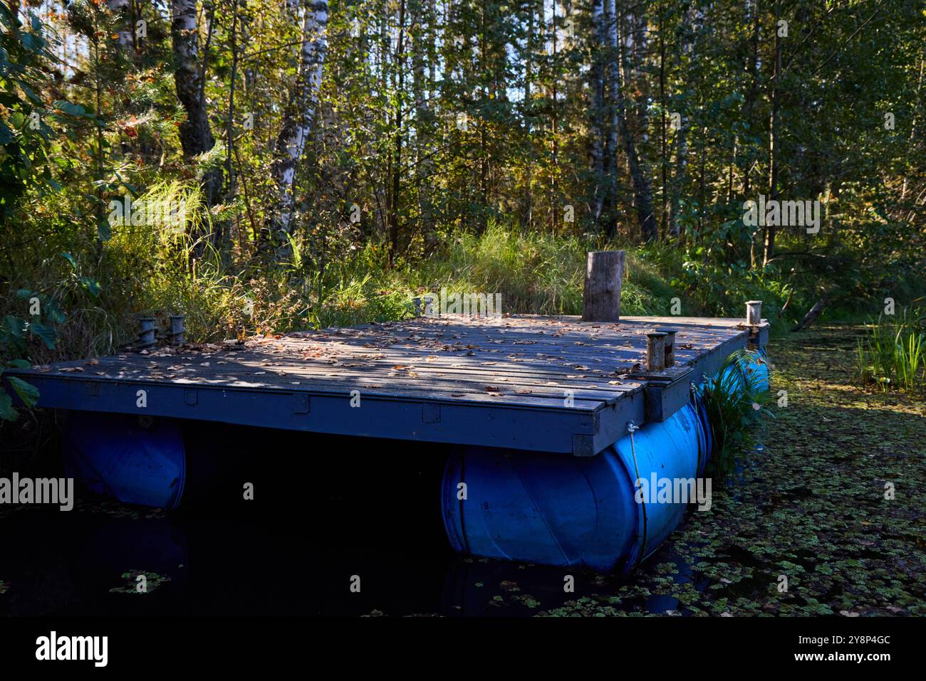Homemade raft hi-res stock photography and images - Alamy