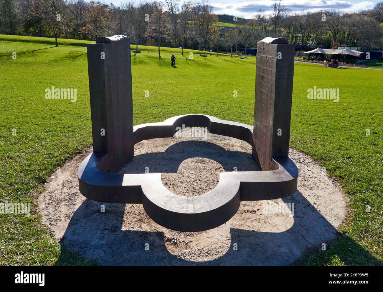 "On Music III, Corten steel", 1989, Eduardo Chillida (1924-2002 ...