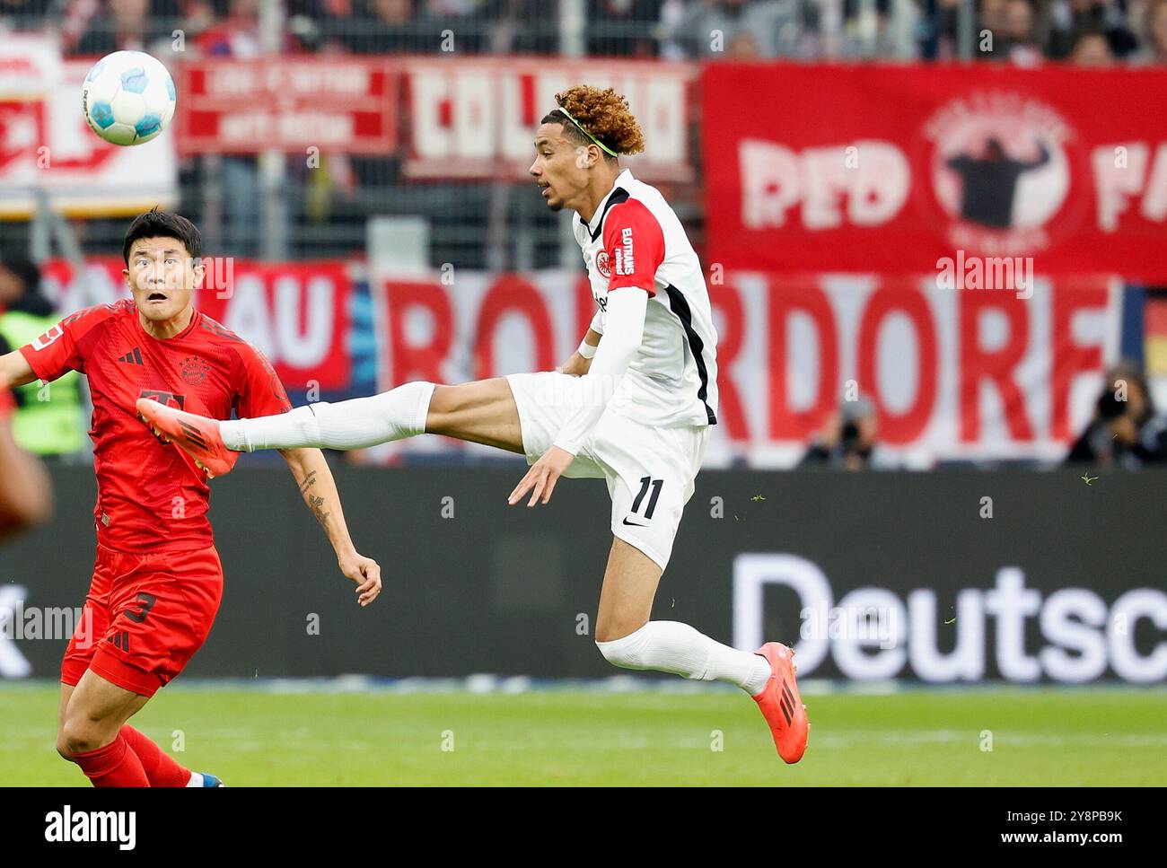 Spitzenspielmin jae kim fc bayern muenchen hi-res stock photography and ...