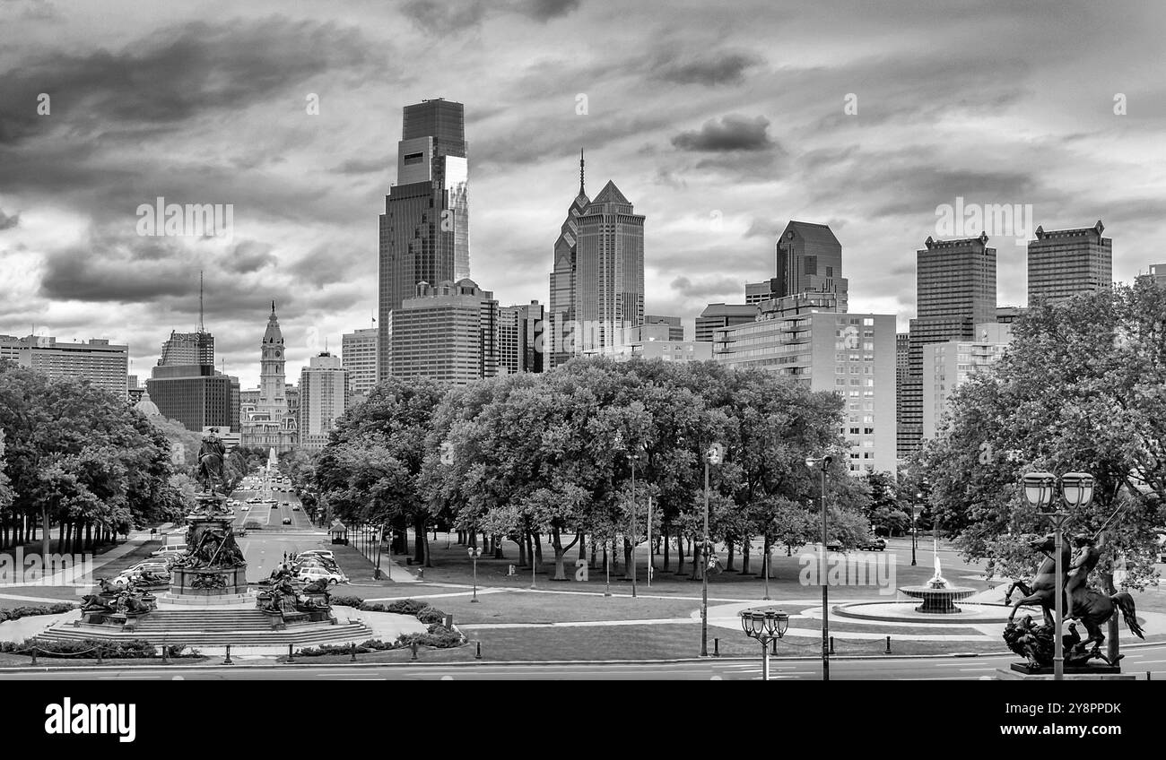 View of the Ben Franklin Parkway and Philadelphia skyline as seen from ...