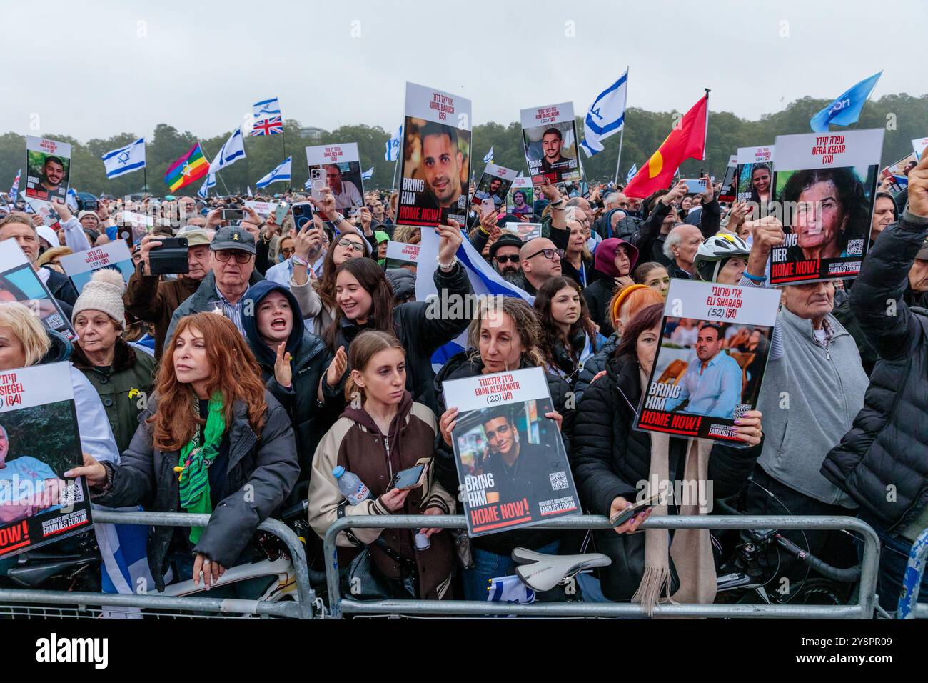 Hyde Park, London, UK. 6th October 2024. The UK Jewish community and ...
