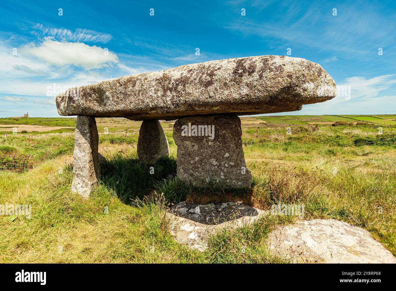 Neolithic standing stones, Lanyon Quoit, Madron, near Penzance, Lands ...