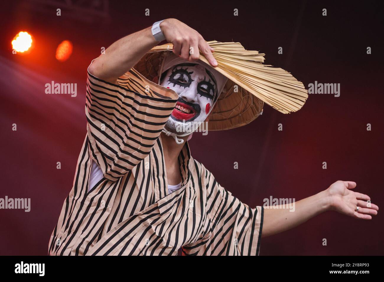 Japanese music programme hi-res stock photography and images - Alamy