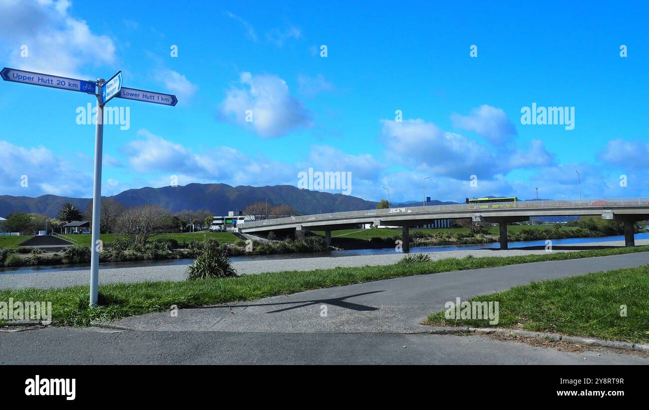 Walkway by the Hutt River and Ewen Bridge, Lower Hutt NZ Stock Photo ...