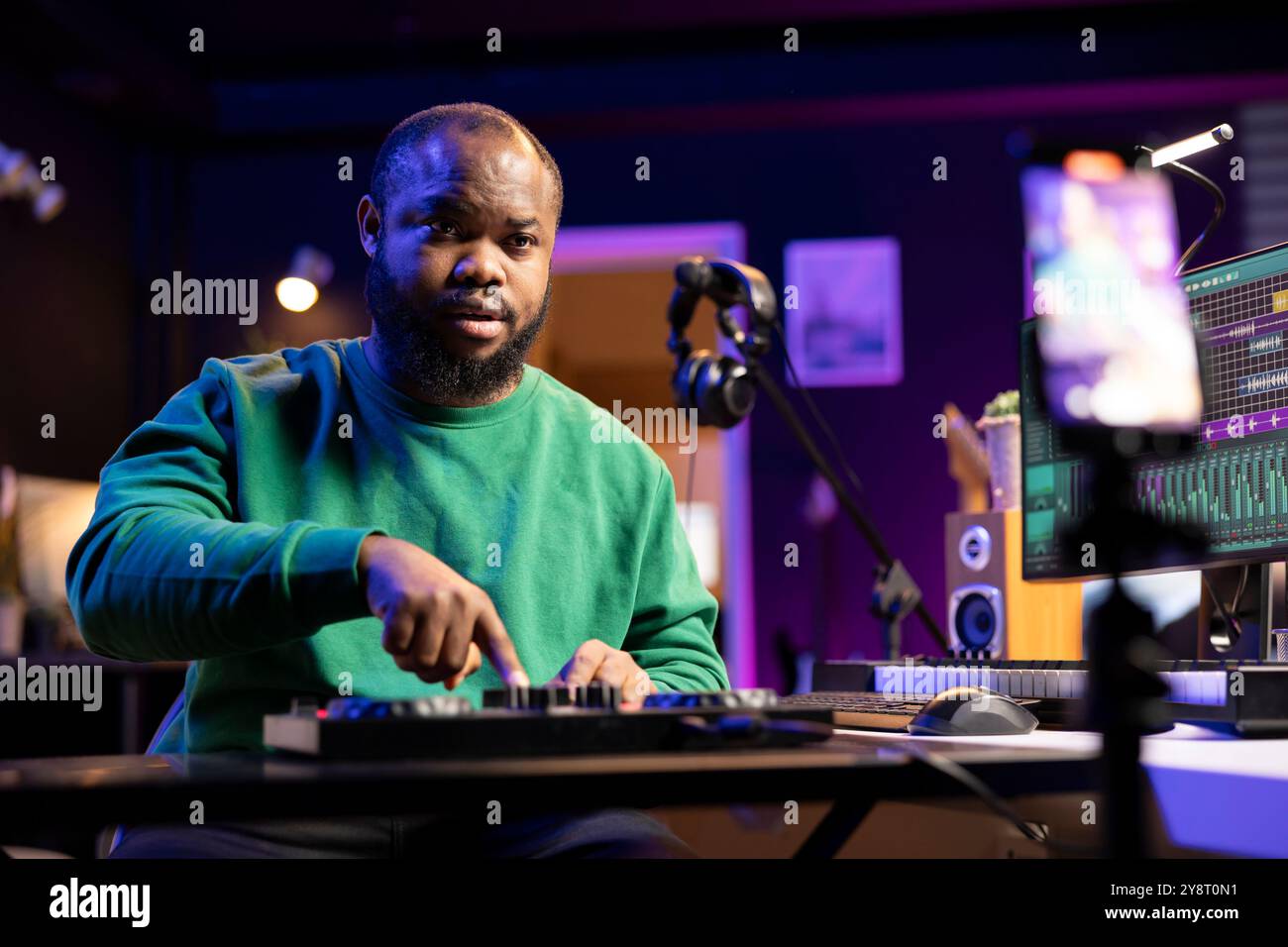 Music production studio teach hi-res stock photography and images - Alamy