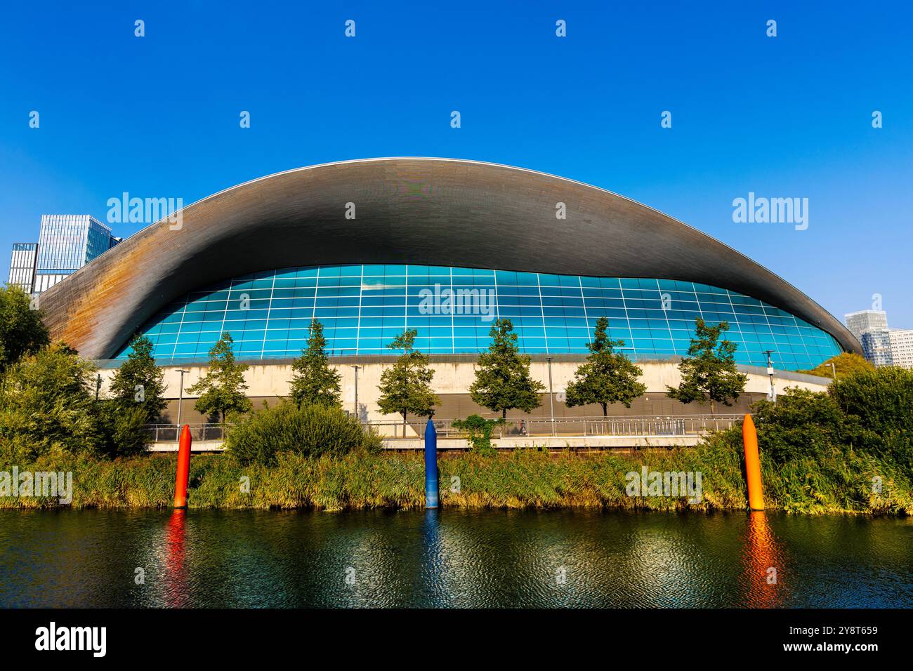 Exterior of London Aquatics Centre at sunset, Queen Elizabeth Olympic ...