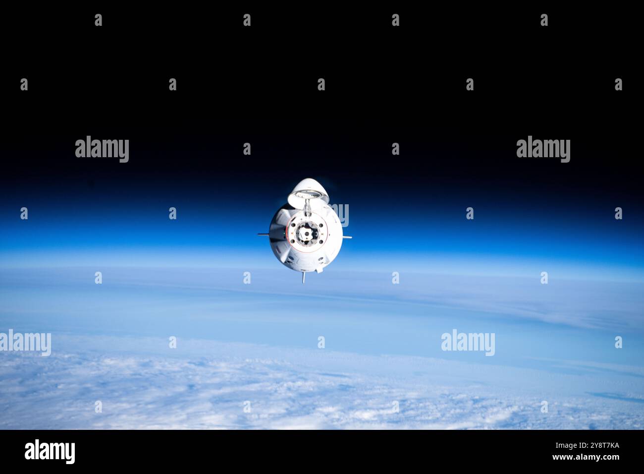 Iss propulsion module hi-res stock photography and images - Alamy