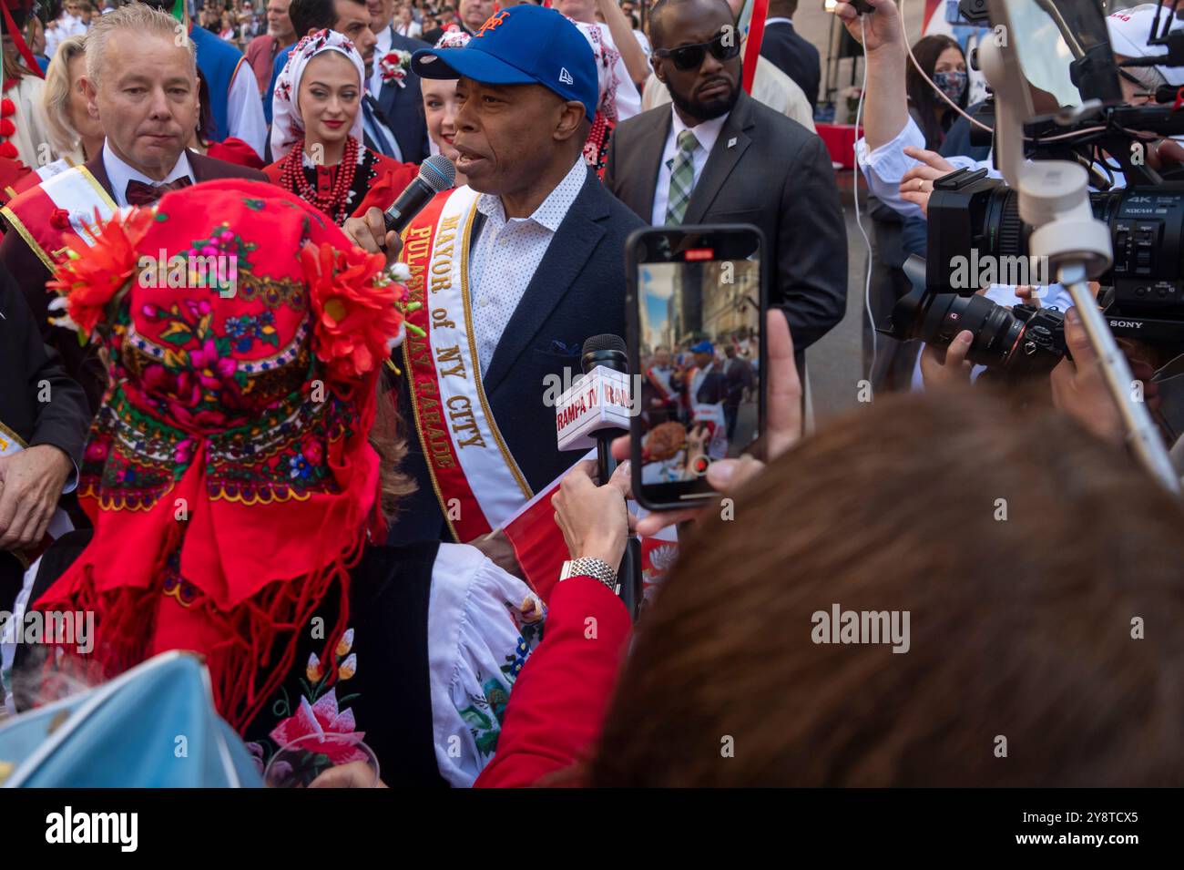 New York, United States. 06th Oct, 2024. NEW YORK, NEW YORK - OCTOBER ...