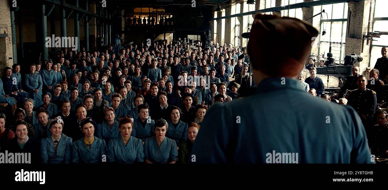 BLITZ - FILM STILLS. 2024. London, UK. Saoirse Ronan in Blitz - (c ...