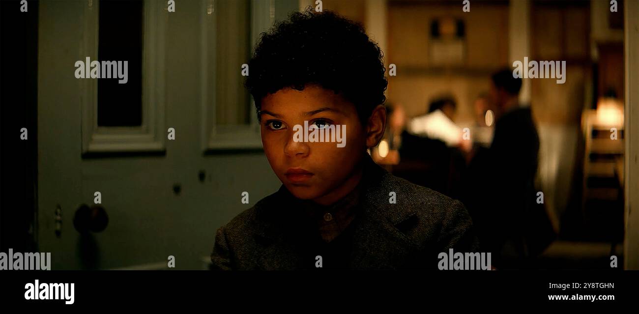 BLITZ - FILM STILLS. 2024. London, UK. Elliott Heffernan in Blitz - (c ...