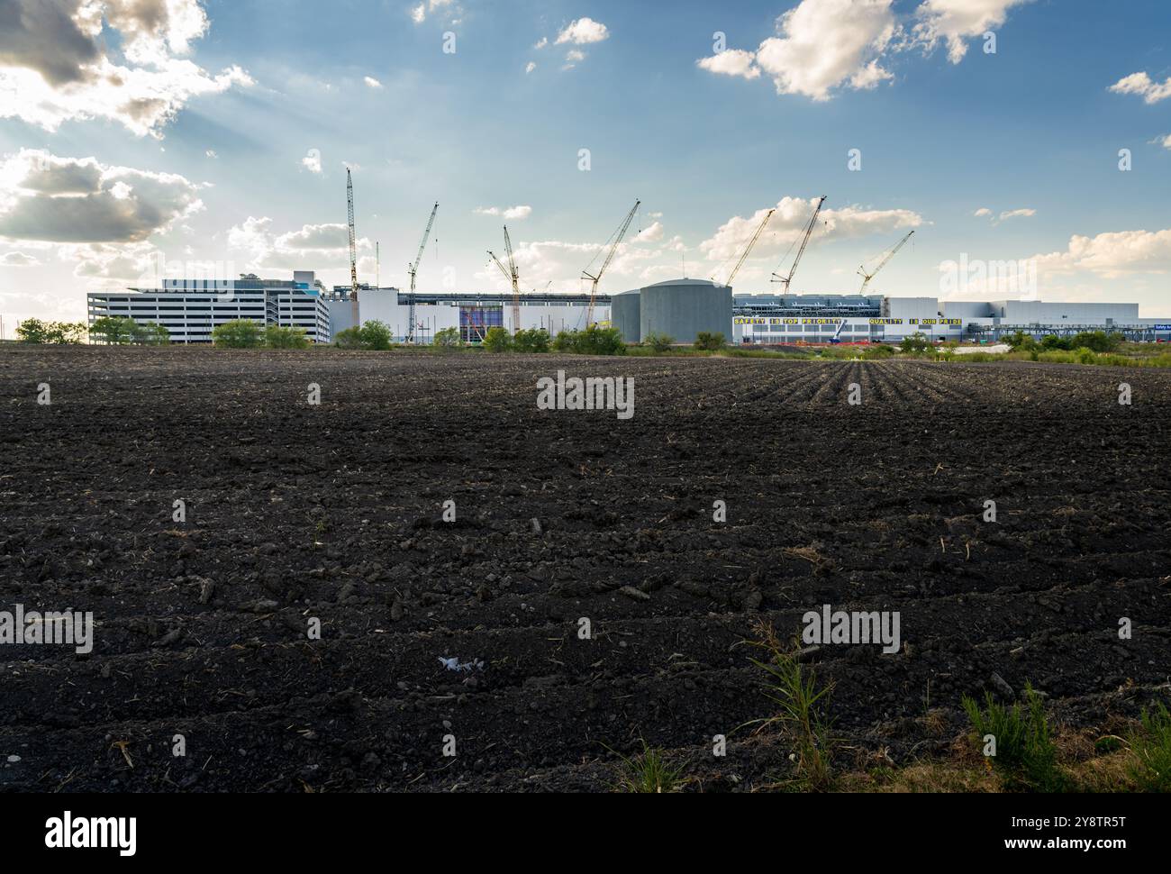 Taylor, TX - 5 October 2024: Construction of massive Samsung ...