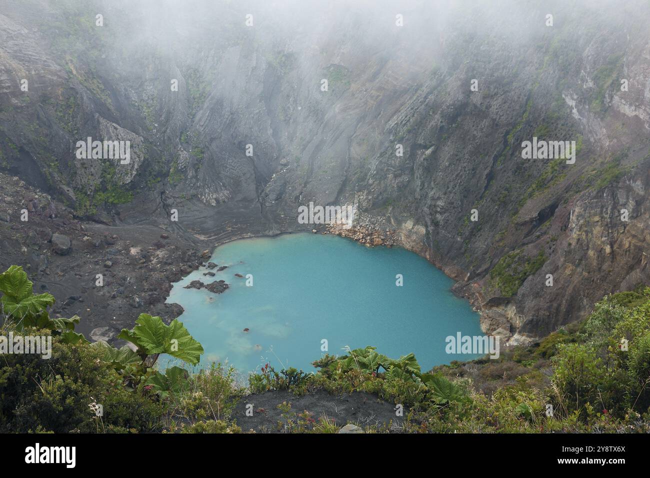Irazu Volcano, Parque Nacional Volcan Irazu, Cartago, Costa Rica ...