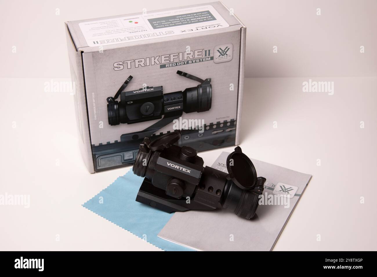 Vortex Strikefire II Scope Stock Photo - Alamy