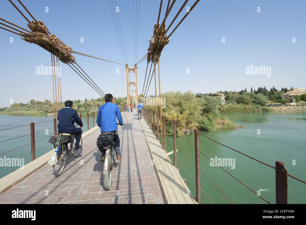 Asia bridges hi-res stock photography and images - Alamy