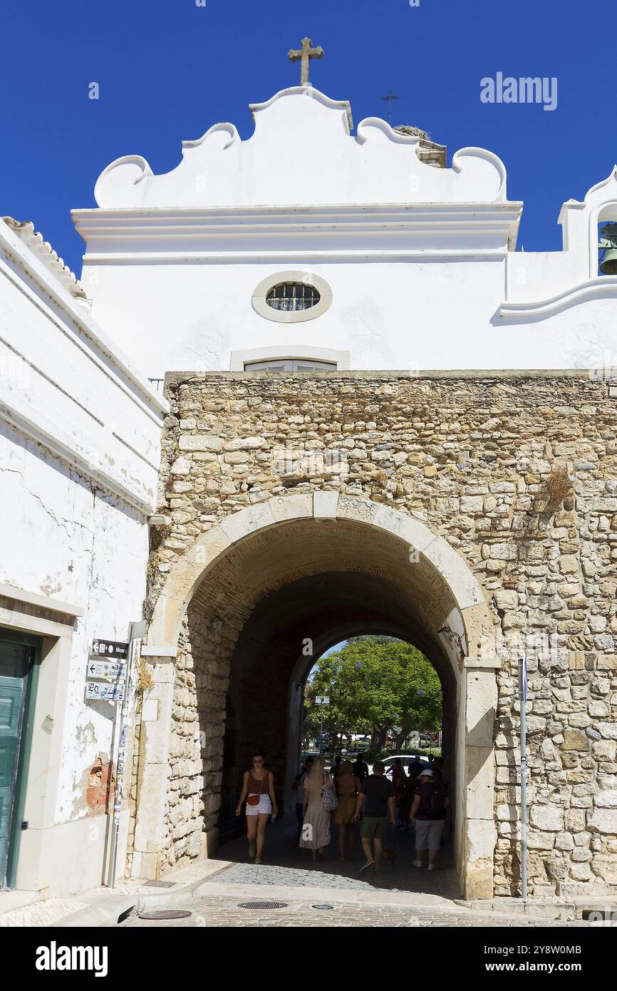 Portugal arch arches hi-res stock photography and images - Alamy