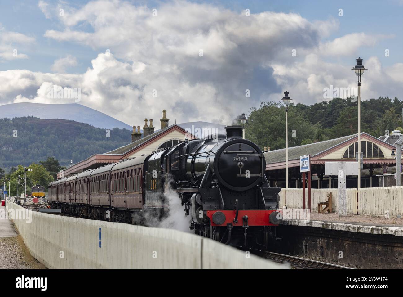 Strathspey railway historic steam train, Aviemore, An Aghaidh Mhor ...