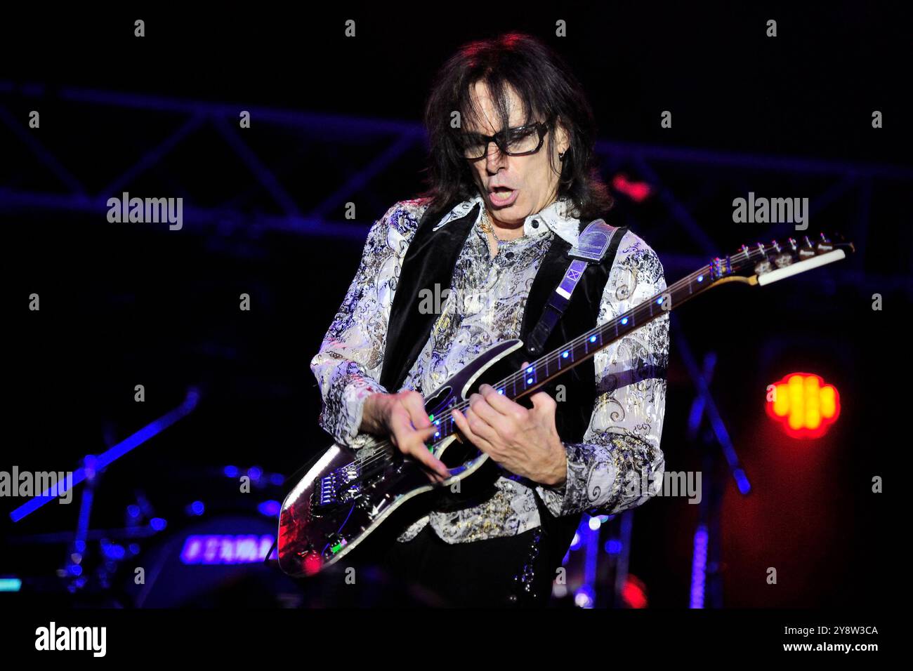 American guitarist, Steve Vai performing, Steve, Steven Siro Vai ...