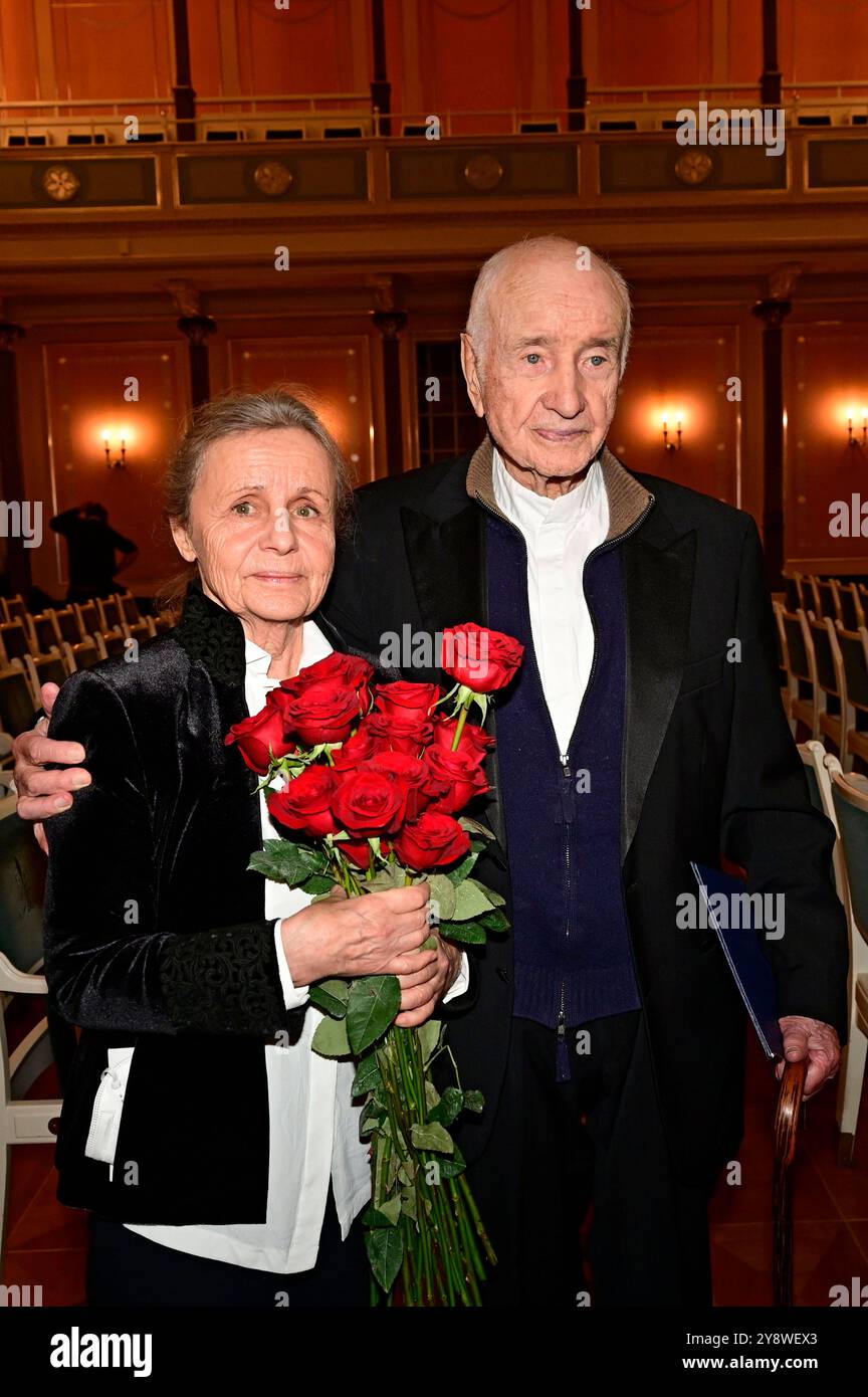 Armin Mueller-Stahl mit Ehefrau Gabriele Scholz bei der Gala der ...