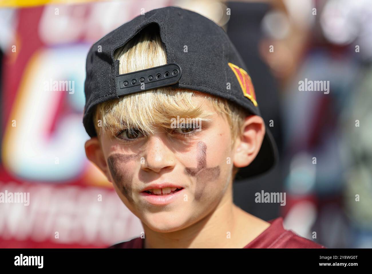 Washington commanders fans hi-res stock photography and images - Alamy