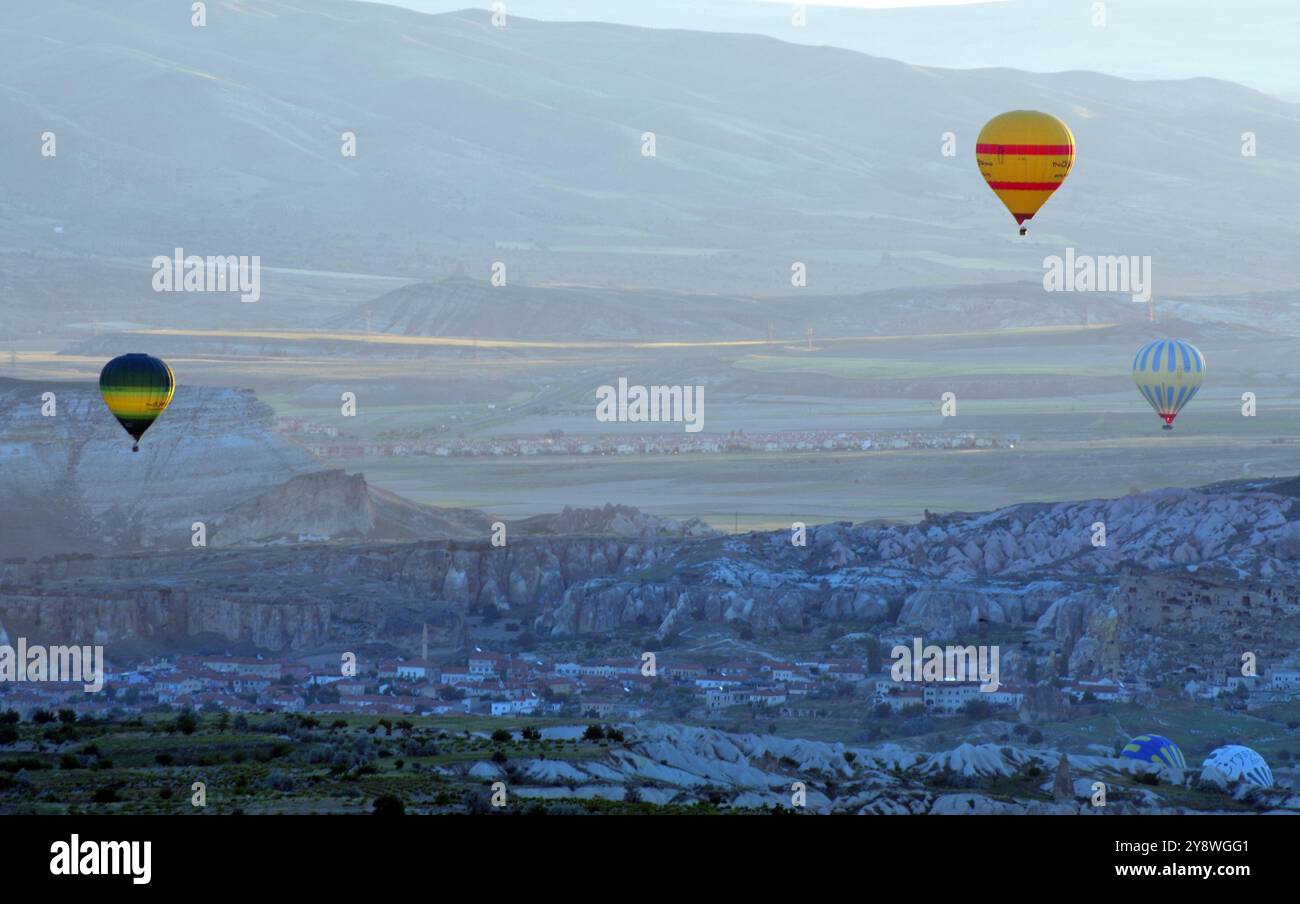 A view from balloons flying in Cappadocia, Turkey Stock Photo - Alamy