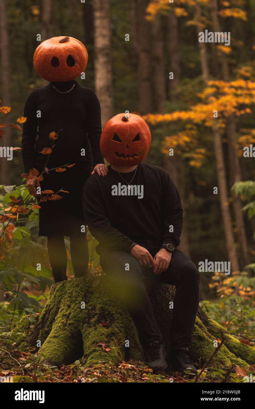 Halloween pumpkin heads in hi-res stock photography and images - Alamy