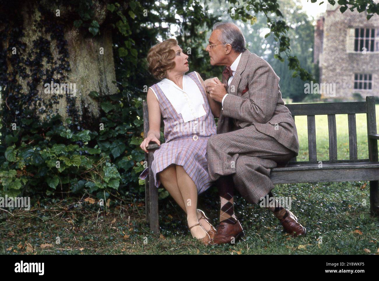 Cheryl Campbell on the set of 'The Seven Dials' LWT production 1980 ...