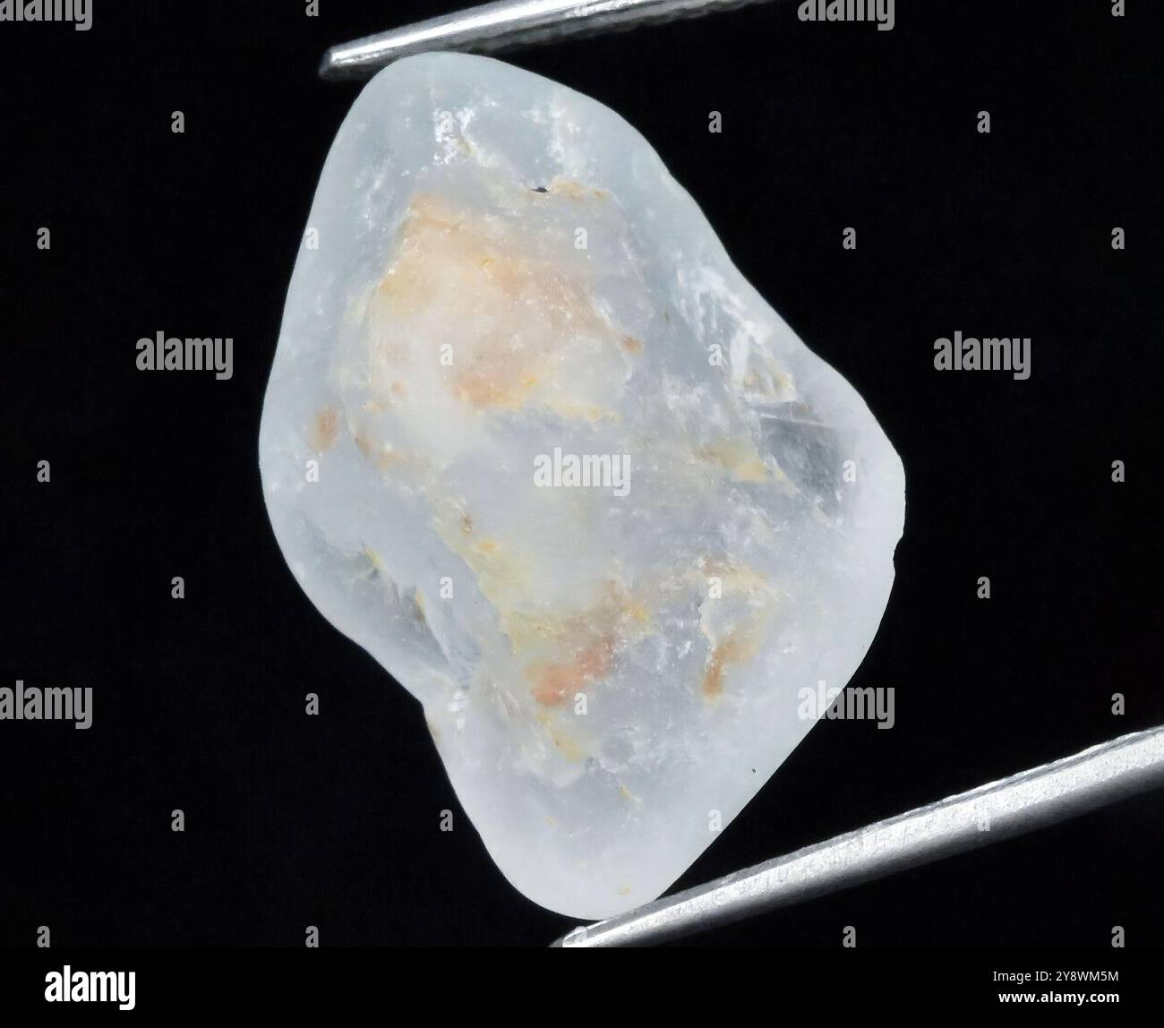 Exquisite Translucent Natural Quartz Stone with Intricate Patterns and ...