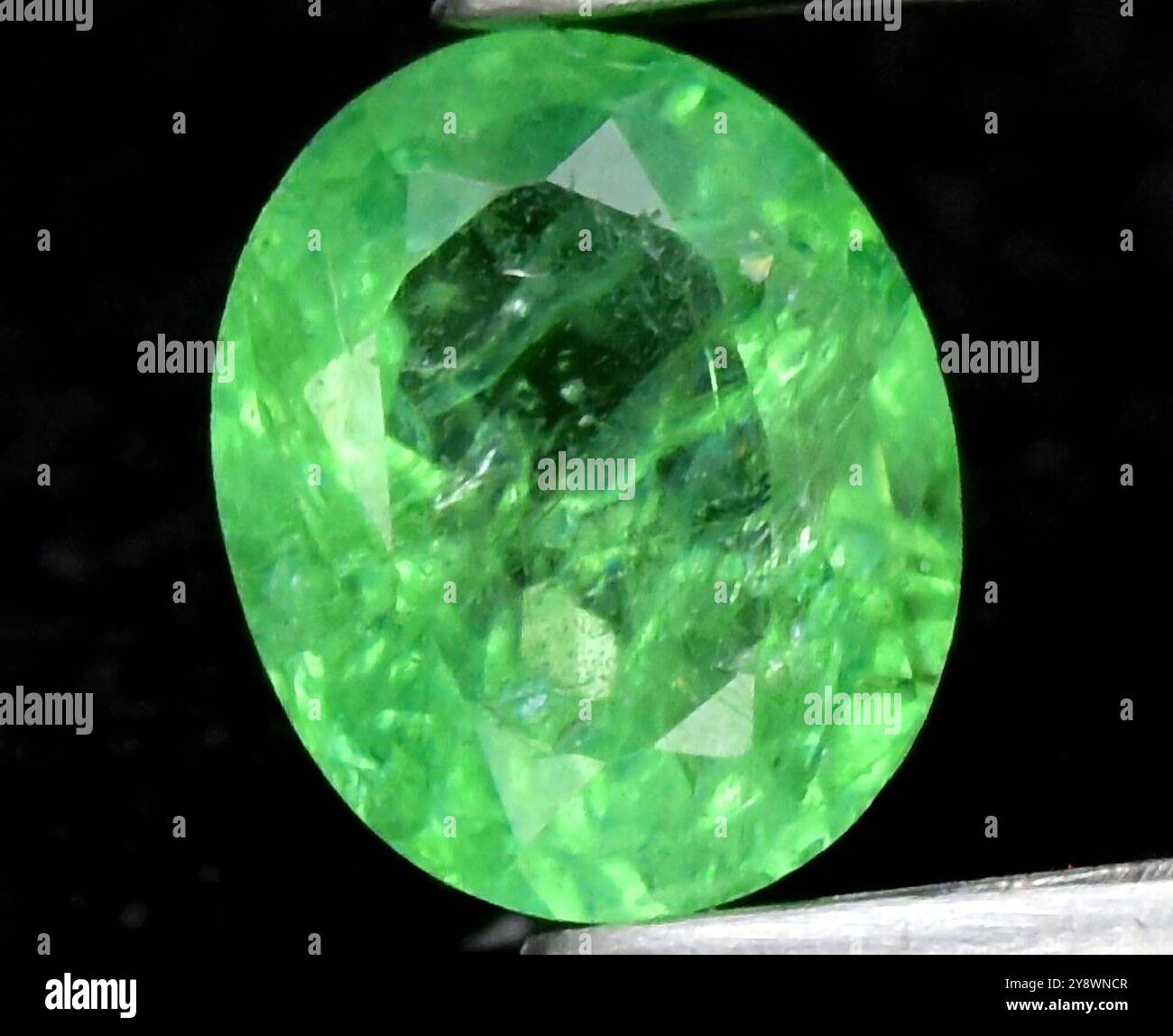 Radiant Green Emerald Gemstone Exuding Vibrant Elegance and Natural ...