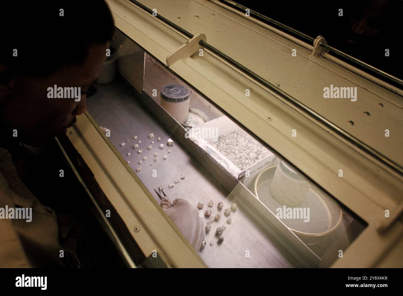 Diamond sorting room, Botswana Stock Photo - Alamy