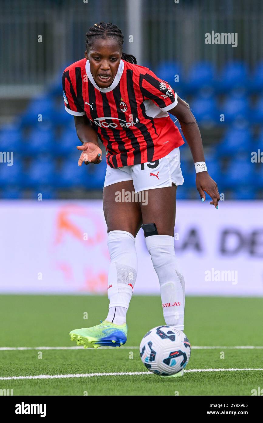 Evelyn ijeh milan hi-res stock photography and images - Alamy
